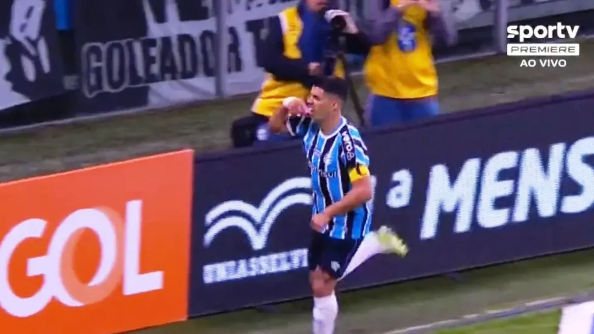 Que hablen, que hablen: el festejo del gol de zurda de Luis Suárez ...