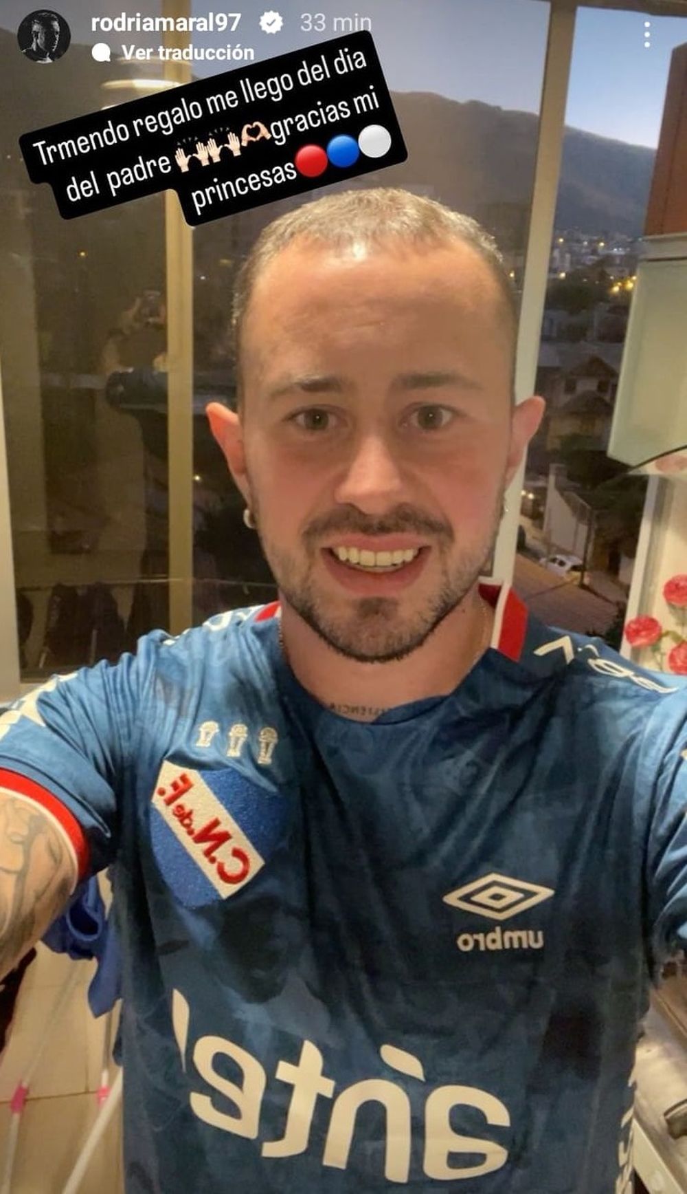 El regalo tricolor que recibió el ex Nacional Rodrigo Amaral en el Día ...